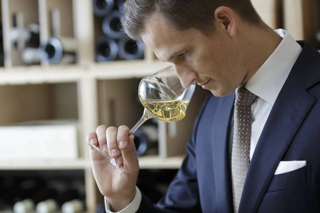 White Wine Temperature Taste Test with Chablis Laroche | QelviQ Euro